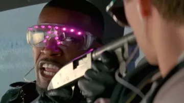 Bats (played by Jamie Foxx) outfits on Baby Driver
