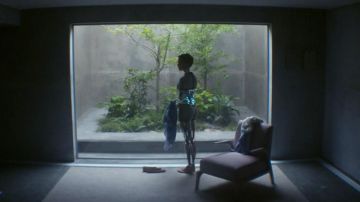 Ava (played by Alicia Vikander) outfits on Ex Machina