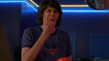 Chips Cheetos Puffs of Keith (Matty Cardarople) in Stranger Things ...