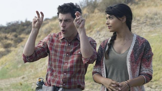 The vest Lucky Brand of Cece Parekh (Hannah Simone) in New Girl | Spotern