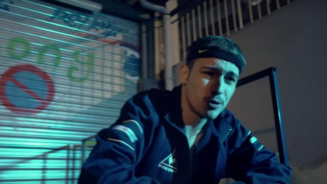 The headband black Nike Lucci in his clip Without force #3 | Spotern