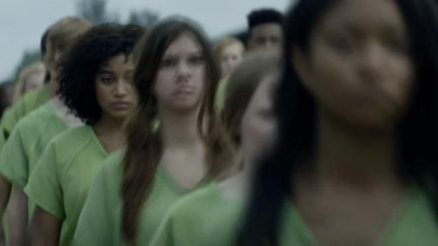 Ruby Daly (Amandla Stenberg) green tee-shirt in The Darkest Minds | Spotern