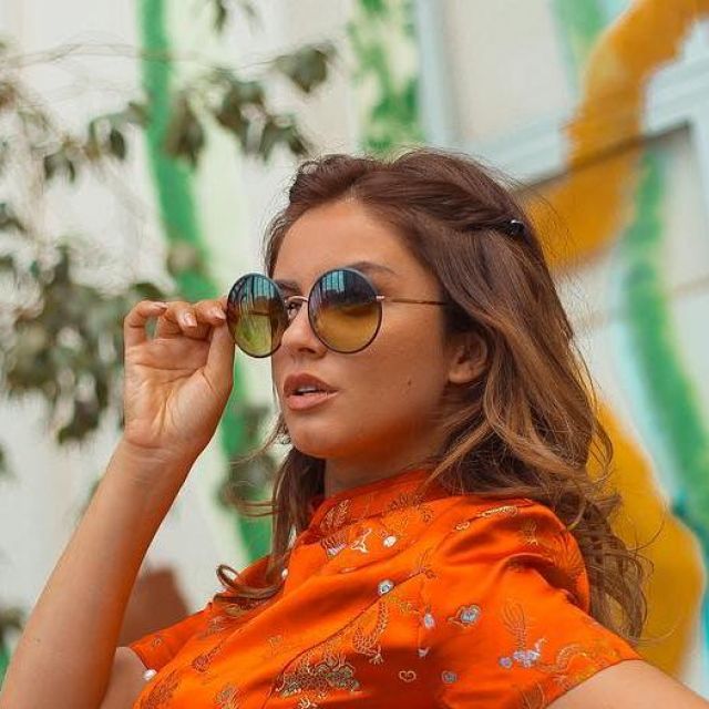 The Round Sunglasses From Aurela Skandaj On Instagram Spotern