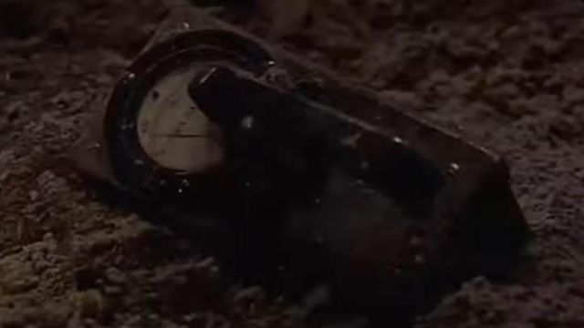The Geiger counter vintage glimpse in the teaser of American Horror ...