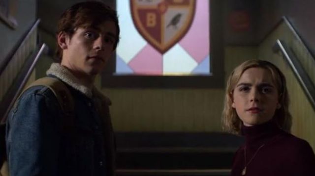 Levi's Sherpa denim jacket worn by Harvey Kinkle (Ross Lynch) as seen ...