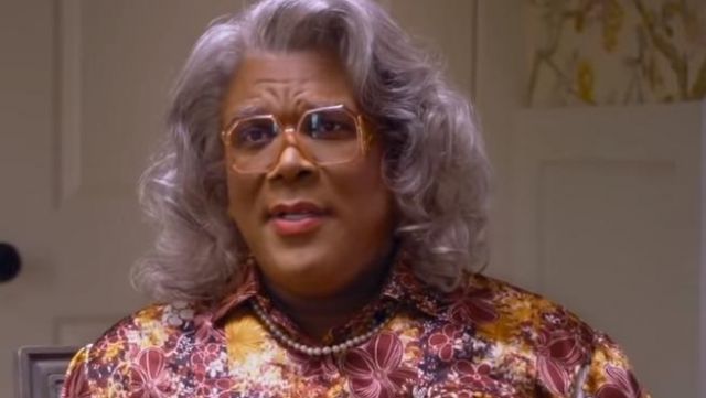 The pearl necklace Madea / Joe / Brian / Heathrow (Tyler Perry) in ...