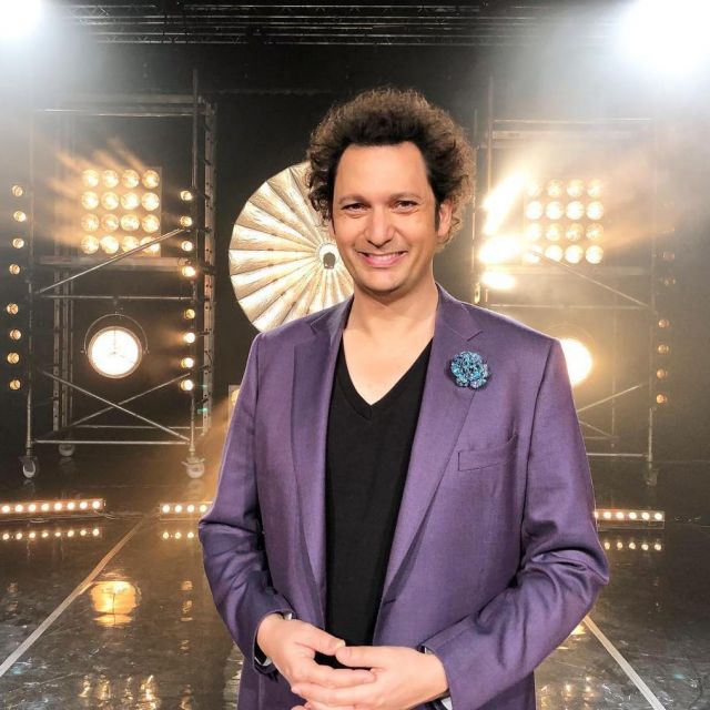 The violet jacket worn by Eric Anthony on his instagram @ericantoineoff ...