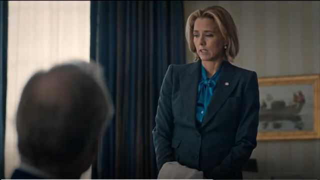 Dolce & Gabbana Fitted Blazer worn by Elizabeth McCord (Téa Leoni) in ...