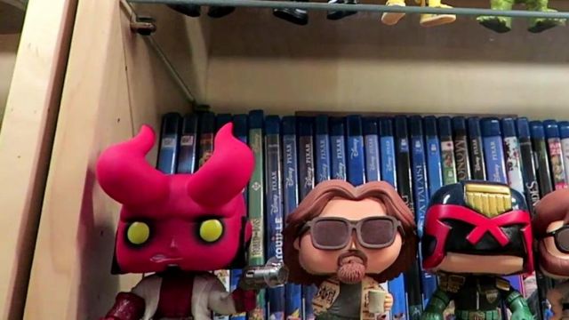 El Funko Pop! por Hellboy by Modzii en su video THE BIGGEST COLLECTION OF POP FIGURINES! ¡DESDE ...