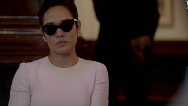 Givenchy Short-Sleeve Fitted Pencil Dress worn by Anika Calhoun (Grace ...