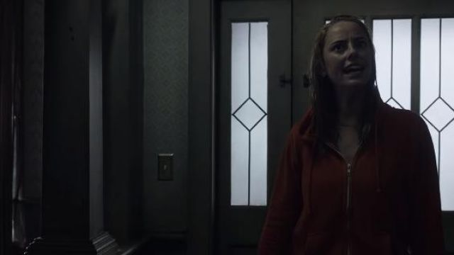Zip Hoodie worn by Haley Keller (Kaya Scodelario) in Crawlspace | Spotern