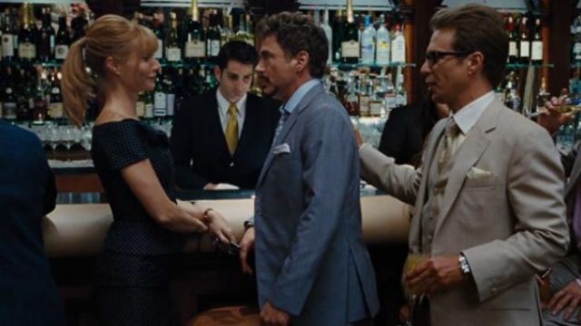 The bottle of Grey Goose vodka in Iron Man 2 | Spotern