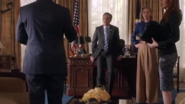 High waist pants beige Elizabeth North (Portia de Rossi) in Scandal ...