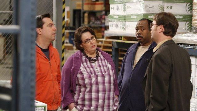 Purple Shrug Sweater of Phyllis Vance (Phyllis Smith) in The Office ...