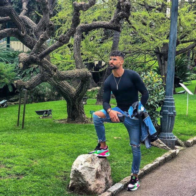 The t-shirt, long-sleeved, form-fitting worn by Jonathan Matijas on his ...