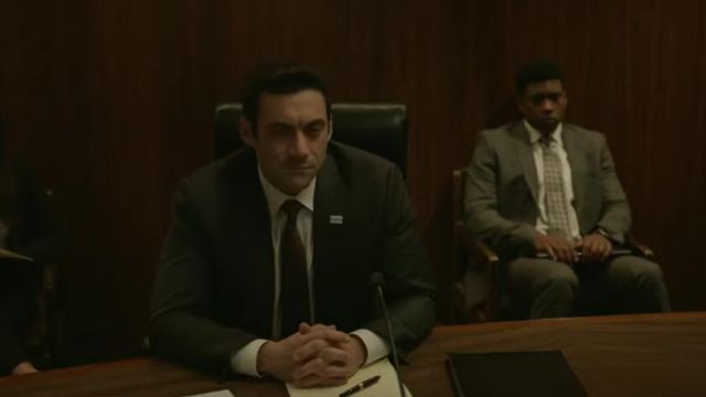 Chemise blanche porté par Derrick Mayes (Eli Goree) comme on le voit ...