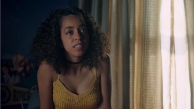 Yellow Groove Line Crop Top worn by Valerie Brown (Hayley Law) in ...