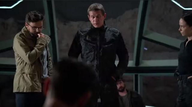 Black Millitary Camo Jacket worn by Captain Hector Savage (James Weber ...