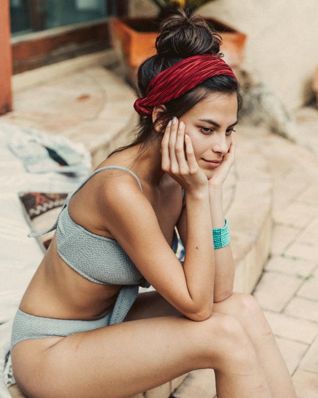 The top swimsuit blue gray on the account Instagram of @safia_ayad | Spotern