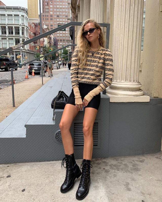 Beige Chain-Link Sweater worn by Marie Von Behrens on her Instagram ...