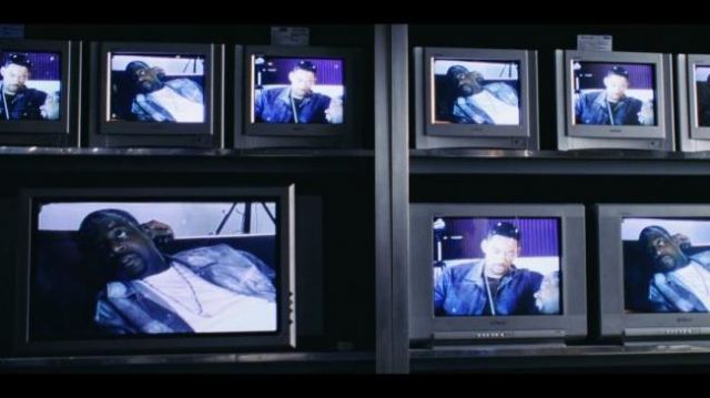 Sony TV como se ve en Bad Boys II | Spotern