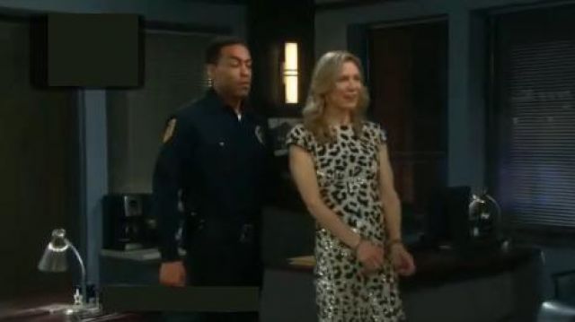 Imprimé léopard robe à paillettes porté par (Eileen Davidson) Kristen ...