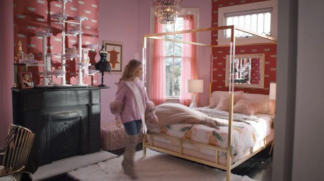 Suéter lila con puños de piel usado por Harper Kreyman (Sabrina ...