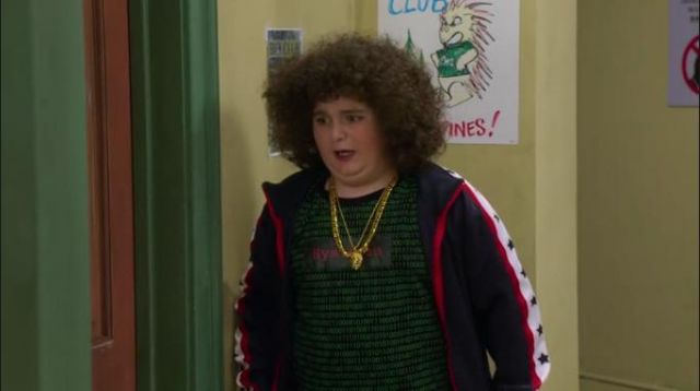 21 men green hysteria graphic tee worn by Chewy (Elie Samouhi) in Team ...