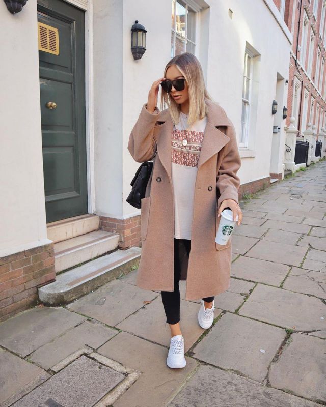 Mélange de la laine Manteau de Alexx Coll sur l'Instagram account ...