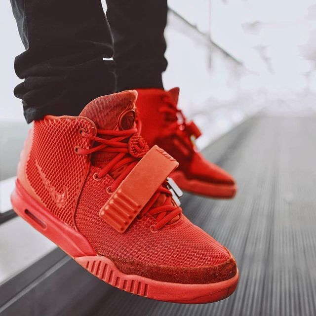 Air yeezy red october on the account Instagram of @sneakersevent | Spotern