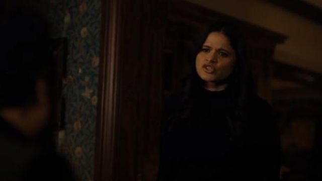 Black Mock Neck Sweater worn by Mel Vera (Melonie Diaz) in Charmed ...