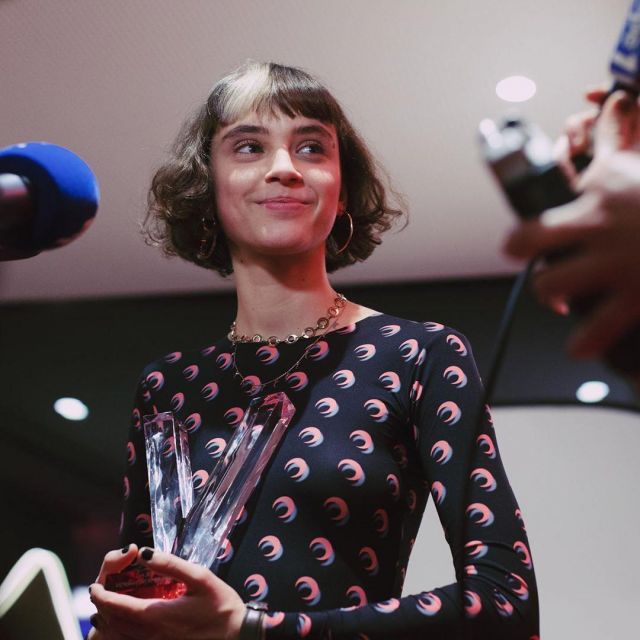 Le top imprimé de Pomme sur le compte Instagram de @pommeofficial | Spotern