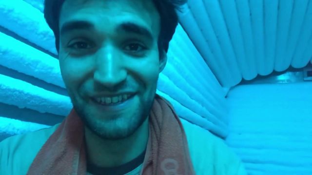 Toalla naranja utilizada por Bobby Briskey en el video de YouTube $ 14 ...