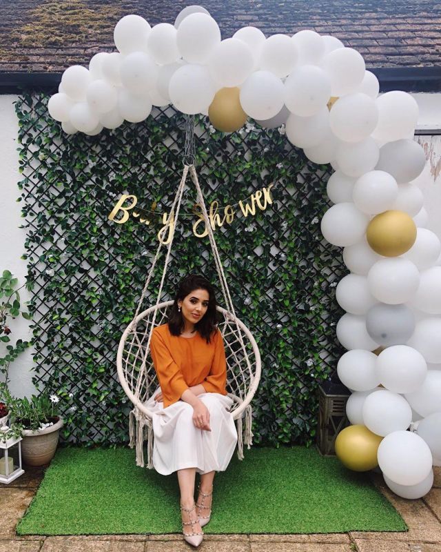 Valentino Strap Pumps of Annam Ahmad on the Instagram account @annam ...