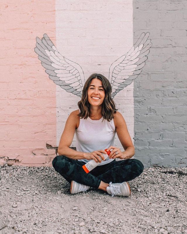 Zapatillas Reebok de Liz Adams en la cuenta de Instagram @lizadams ...