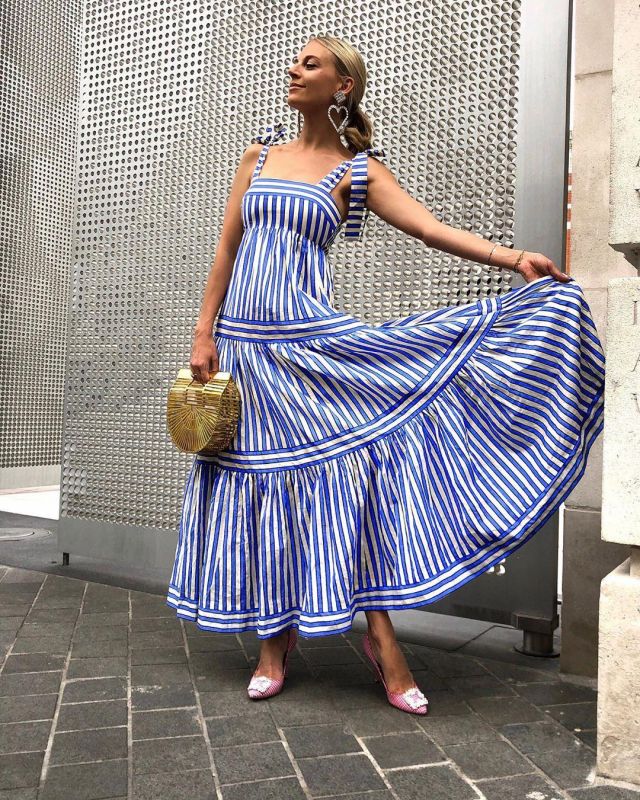 Maxi Dress Blue of Laura Wills on the Instagram account ...