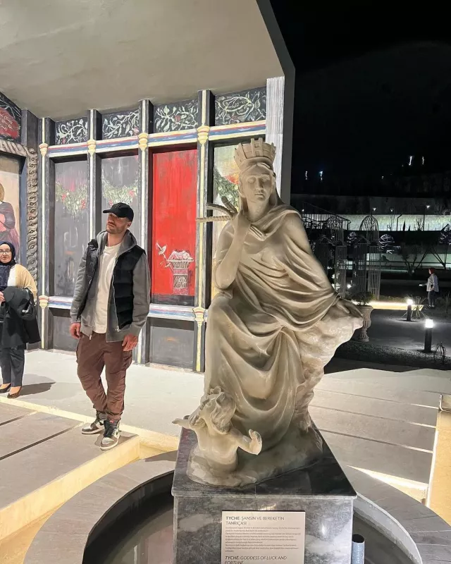 Nike Air Max sneakers by Munir Mohamedi on his Instagram account @muny1 ...