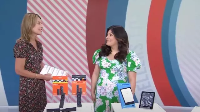 Alexa Chung Puff Shoulder Hooded Dress worn by Savannah Guthrie as seen ...