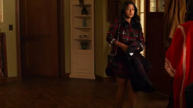 Alice And Olivia Hallie Shirt Dress worn by Devi Vishwakumar (Maitreyi ...