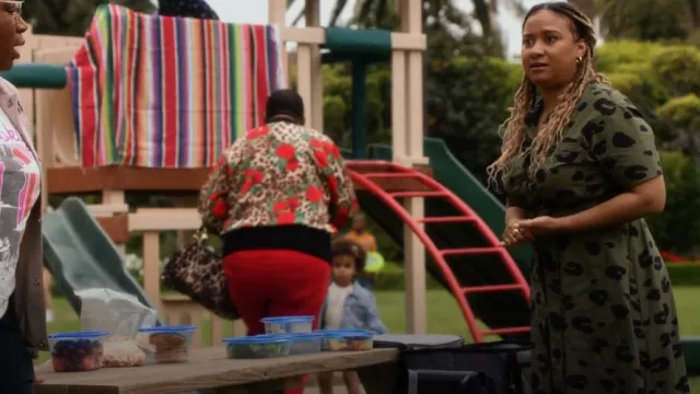 Theory Leopard Utitlity Shirtdress worn by Henrietta 'Hen' Wilson ...