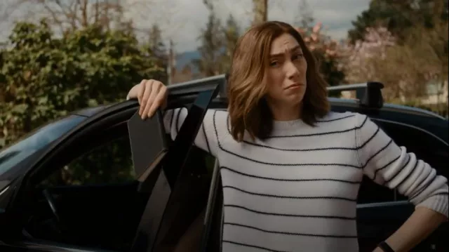 Vince Striped Fitted Crew Neck Worn By Allison Madeline Wise As Seen In So Help Me Todd
