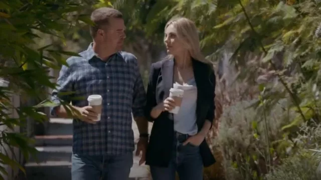 Open Edit Oversize Linen Blend Blazer in Navy Blazer worn by Anna ...