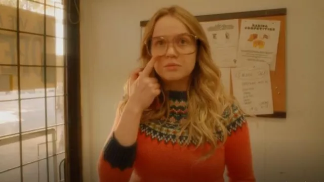 GAP Kids Fair Isle Sweater worn by Kate Mularkey (Sarah Chalke) as seen ...