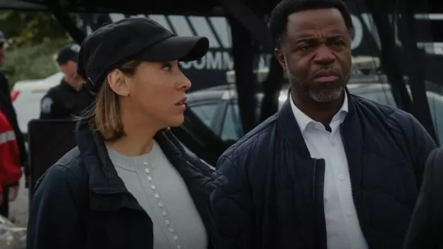 Club Monaco Short Sleeve Cashmere Sweater worn by Sarah Truong (Mayko ...