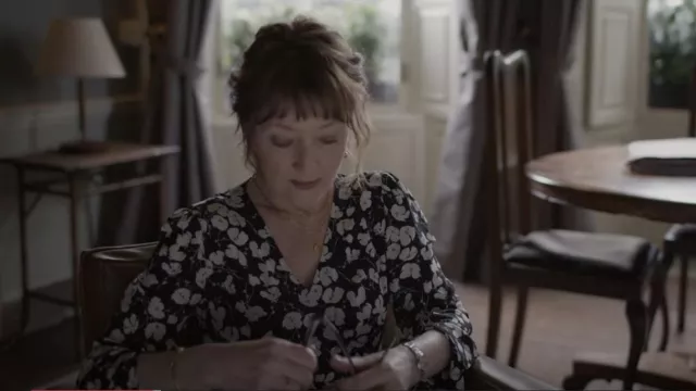 Doen Faye Dress in Black Anemone Floral worn by Susan Ryeland (Lesley ...