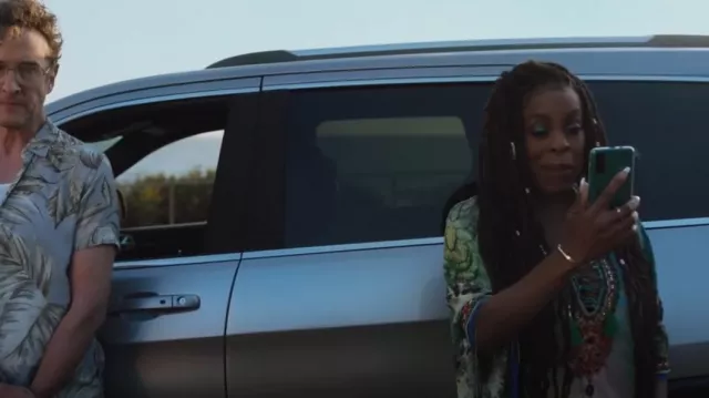 Heidi Abra Peacock Silk Kaftan/Dress worn by Simone Clark (Niecy Nash ...