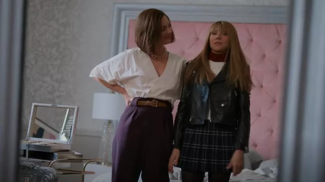 Mackage Baya Jacket worn by Kate Mularkey (Sarah Chalke) as seen in ...