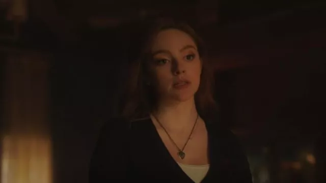 Princess Cuteness Store Ele­na Gilbert's Lock­et Neck­lace worn by ...