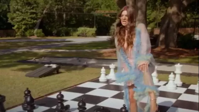 Nostalchicks You Need To Calm Down Ki­mono worn by Grace Lilly as seen ...