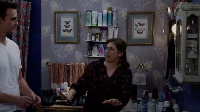 Ba&Sh Cathel Top worn by Kat (Mayim Bialik) as seen in Call Me Kat ...